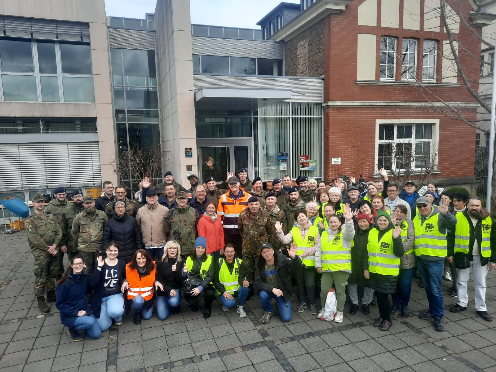 Rheinbach Hilft e.V. - Rheinbach Hilft e.V.